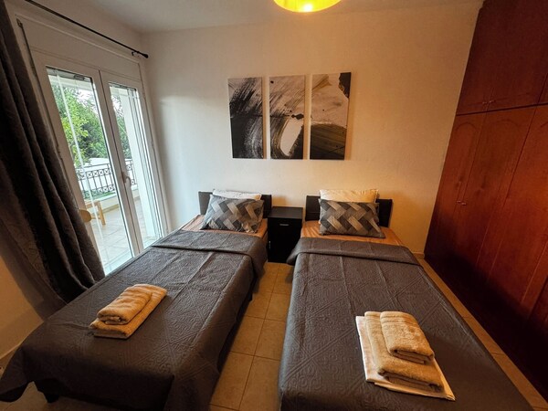 Skiathos Center Stylish 2 Bd W Balcony - Skiathos