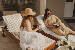 Piscina exterior sazonal 