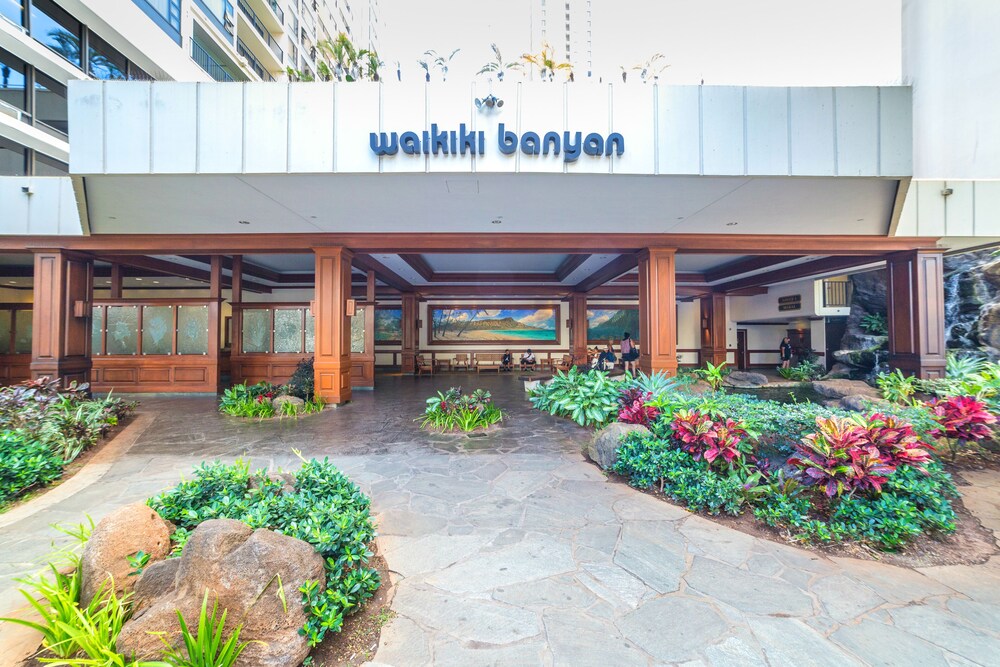Premium Remodeled Condo With Ocean View And Parking - Sea Life Park Hawaii, Waimanalo Beach