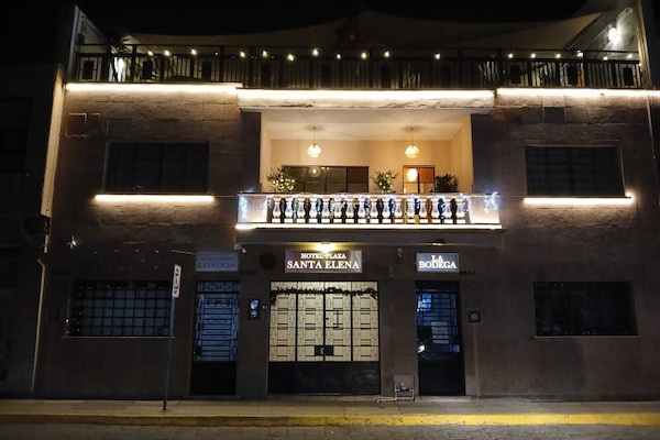 Fachada da propriedade