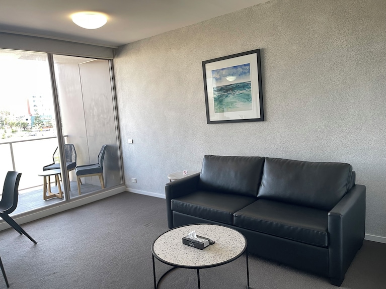 Standard One Bedroom - Wickham