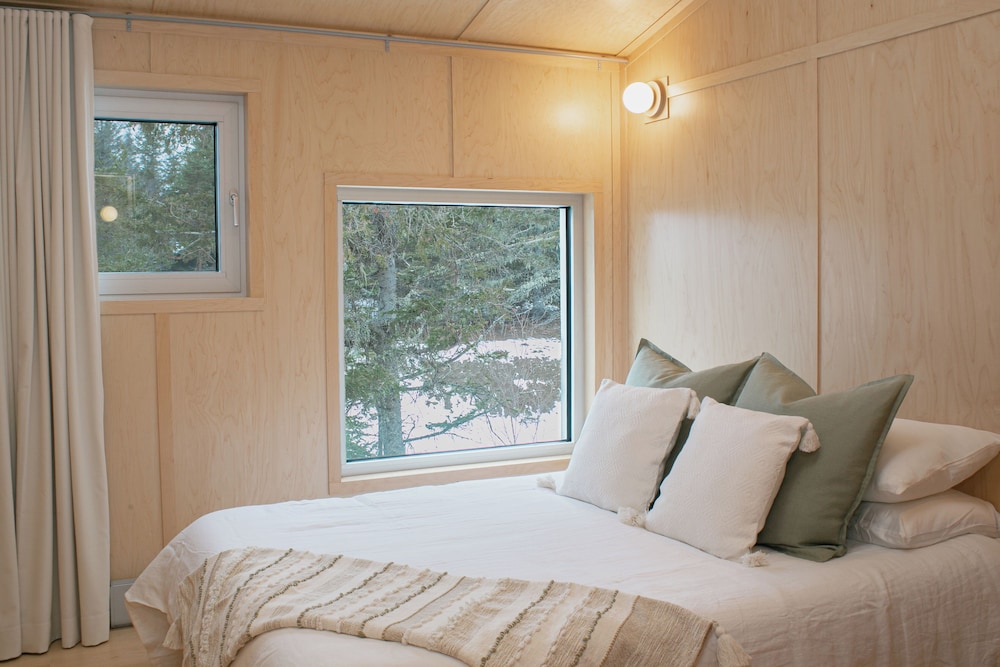 Villa Labranche: Great Views On The Saint-lawrence And The Forest - La Malbaie