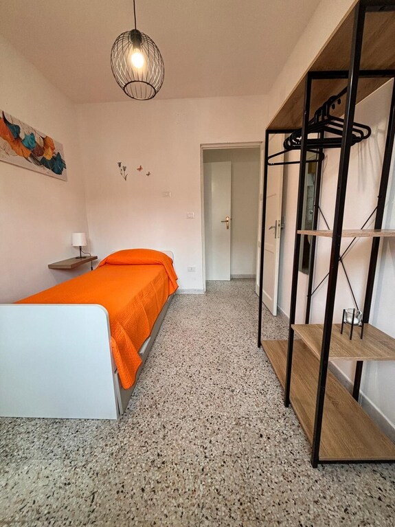 Ai Piedi Di Un Bellissimo Castello Una Casa Fornita Di Tutti I Comfort - Abruzzo