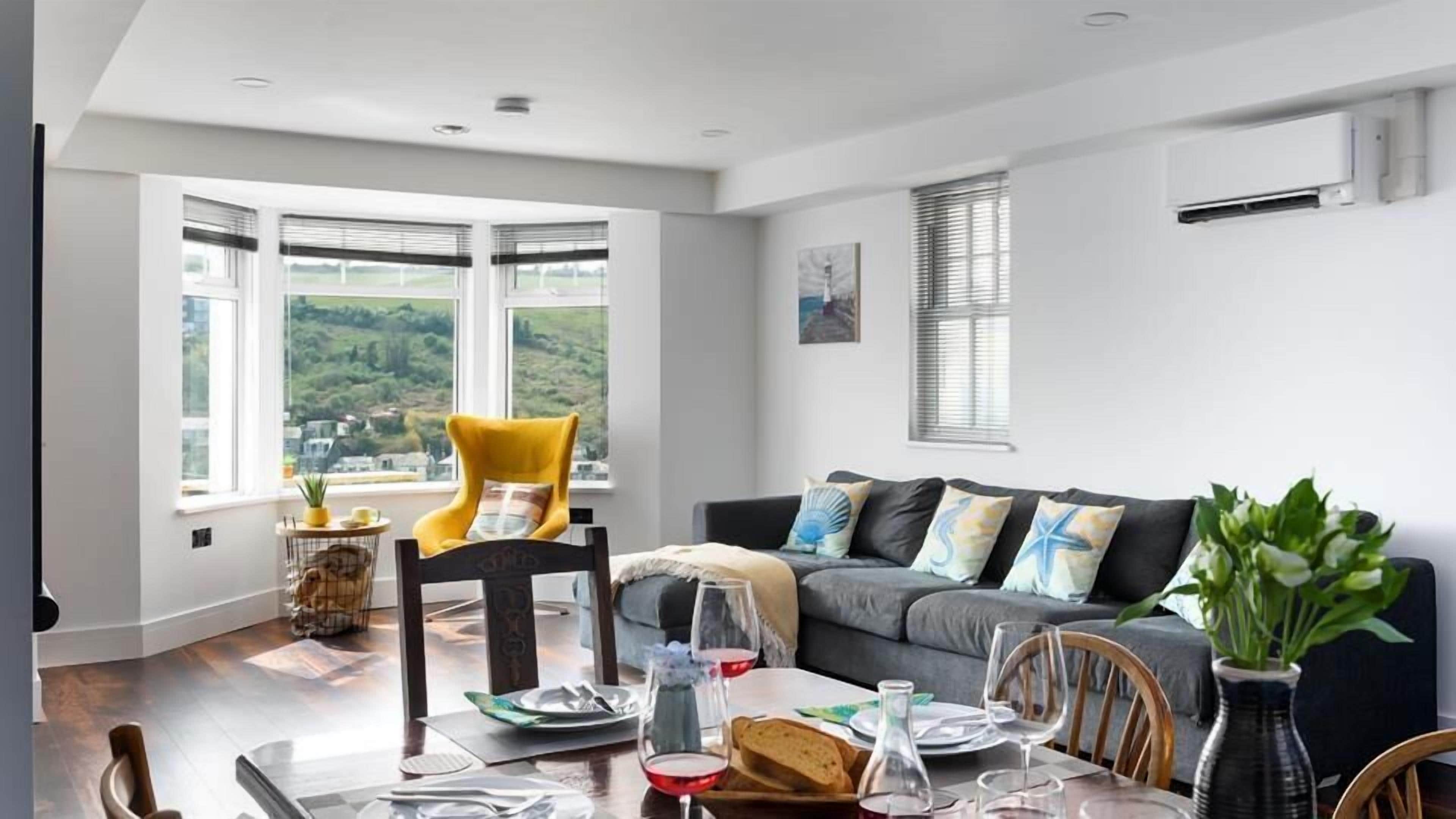 Hipnautic, Mevagissey, Sleeps 6 - Carlyon Bay