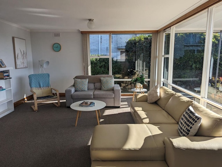 Devonports Relax @ Manning - Forth