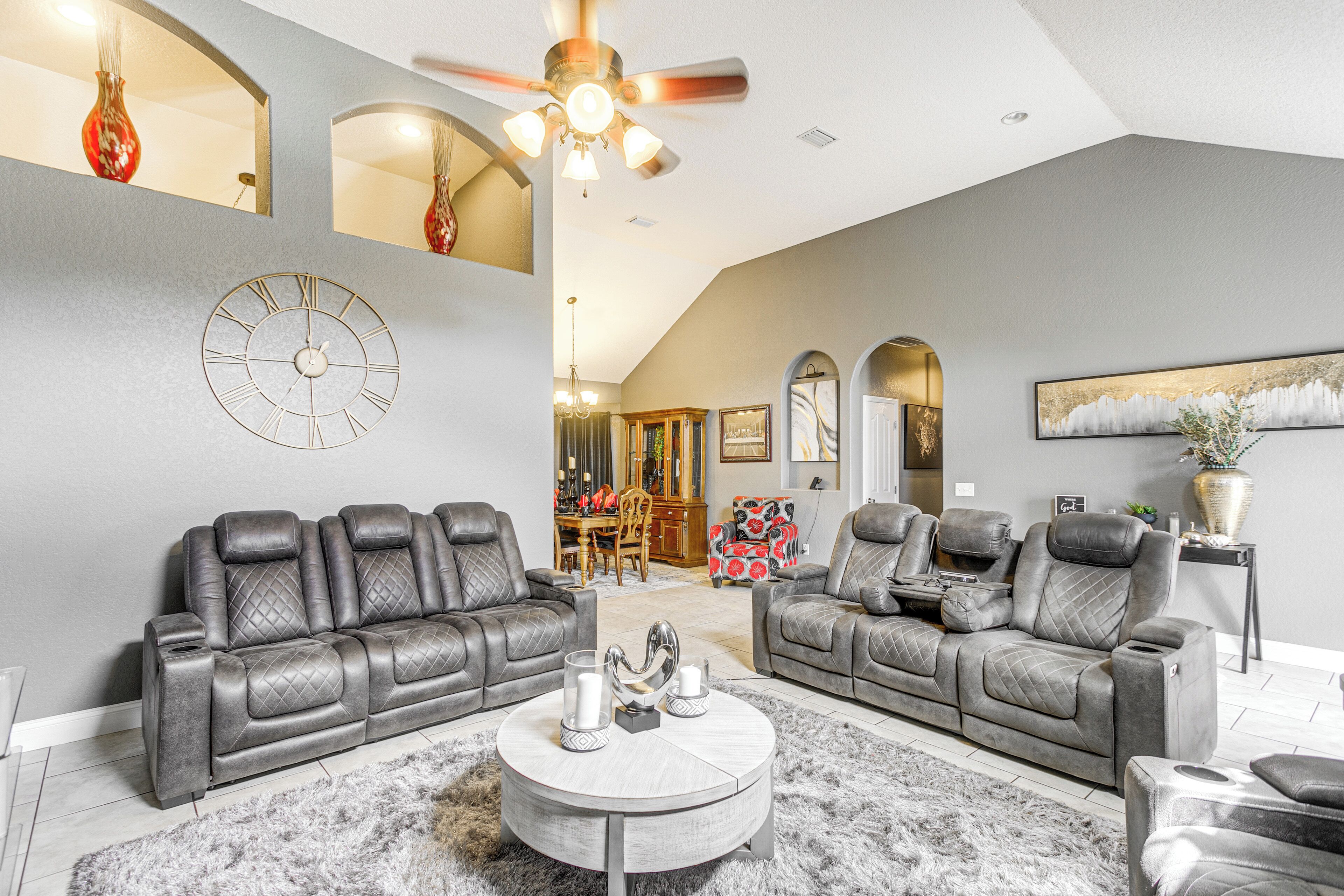 14 Mi To Jekyll Island: Luxe Brunswick Home - Brunswick, GA