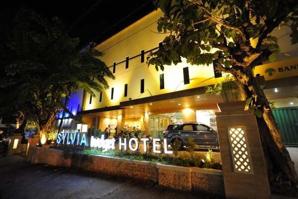 Sylvia Budget Hotel - East Nusa Tenggara