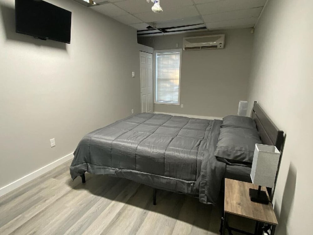 Apartment In Southford,southbury - Shelton