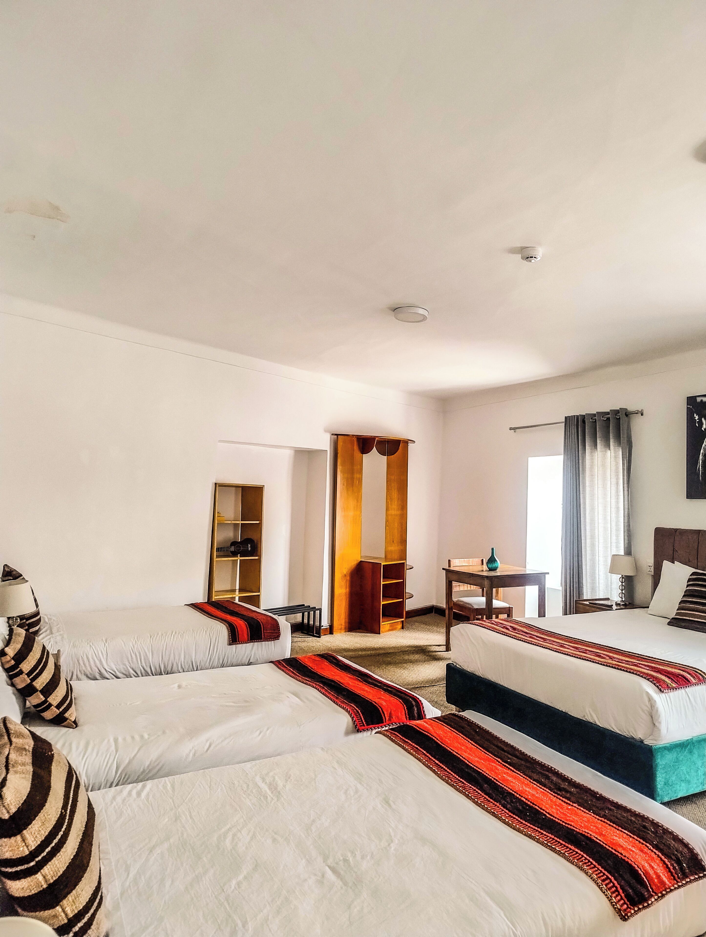 Quarto Quádruplo Standard | Roupa hipoalergénica, Wi-fi grátis 