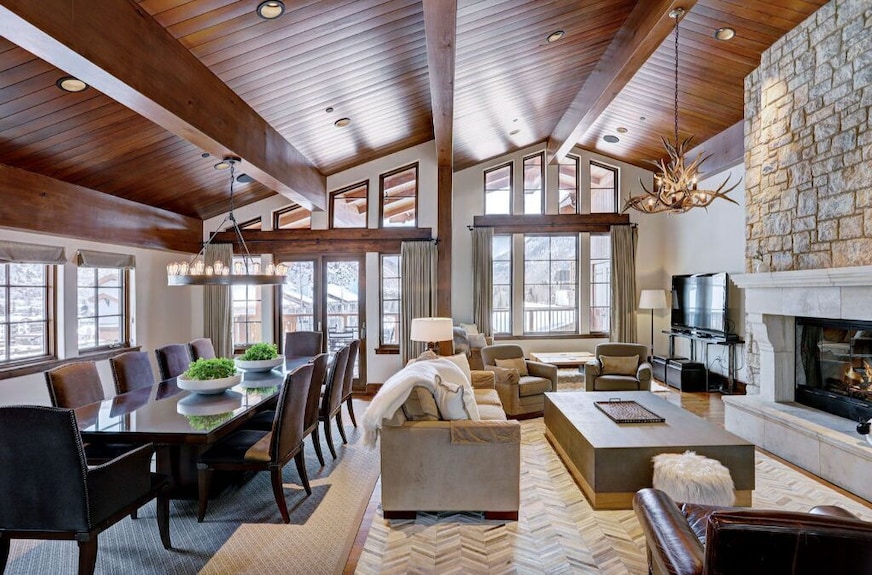 5br Chalet | Private Elevator + Ski-in/ski-out - Colorado