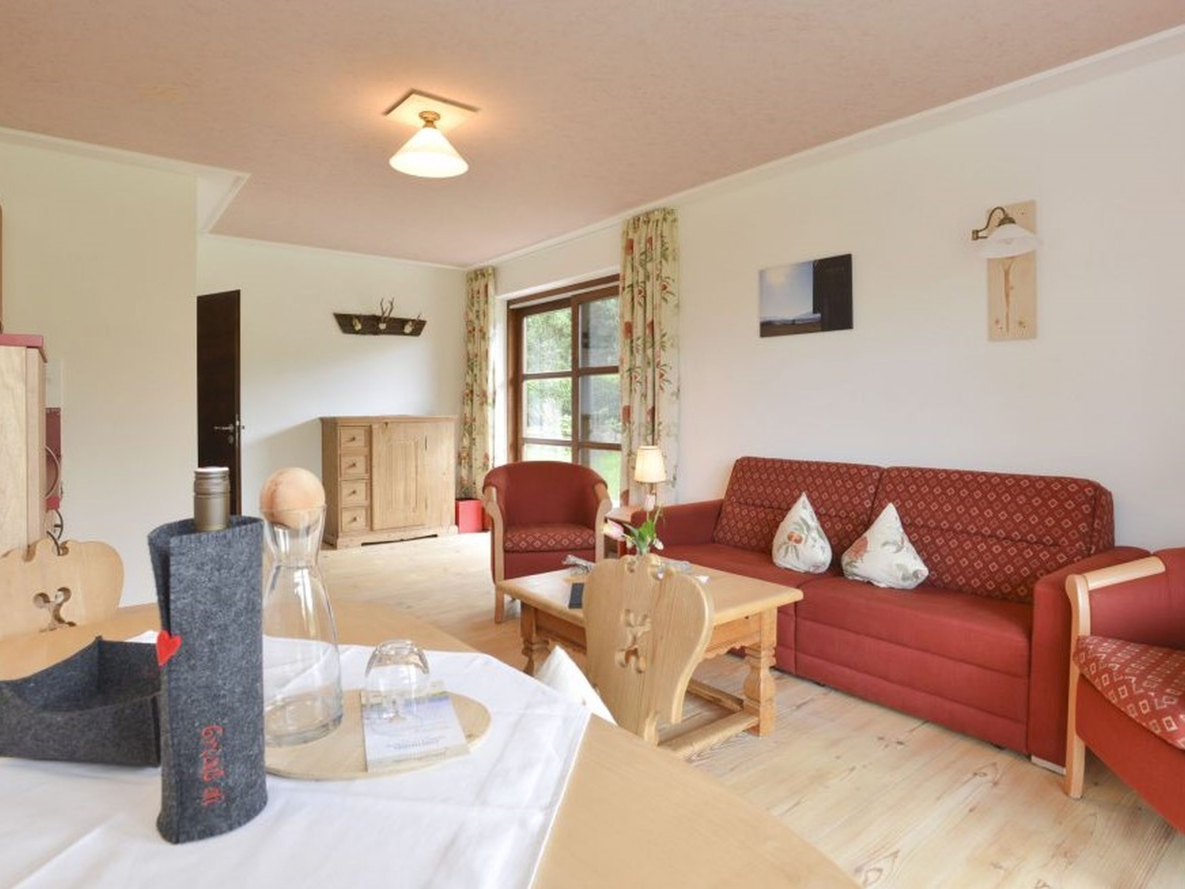 Apartment Werdenfels Mit 56 Qm, 2-zimmer-apartment, Max. Für 5 Personen - Riegsee