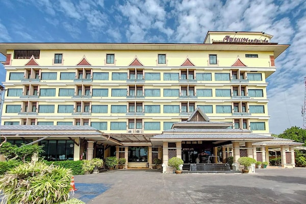 Ruean Phae Royal Park Hotel - Phitsanulok