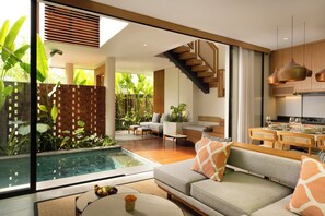 Three Bedrooms Pool Villa | Sala de estar