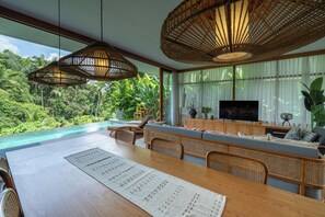 Three Bedrooms Premium Pool Villa | Sala de estar