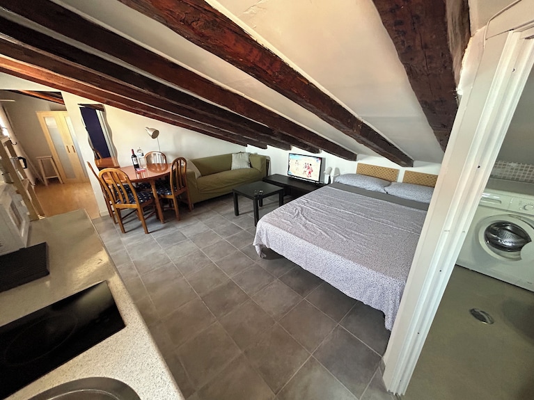 Apartamento Bien Equipado Por Meses En Madrid Zona Plaza Cascorro - Chueca