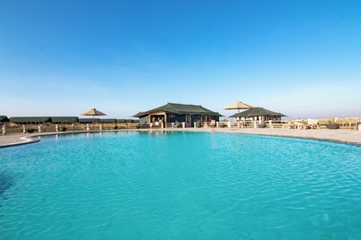 Maisha Sweetwaters Camp