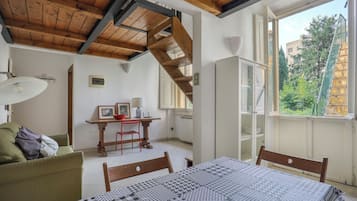 Apartamento Básico | Sala de estar