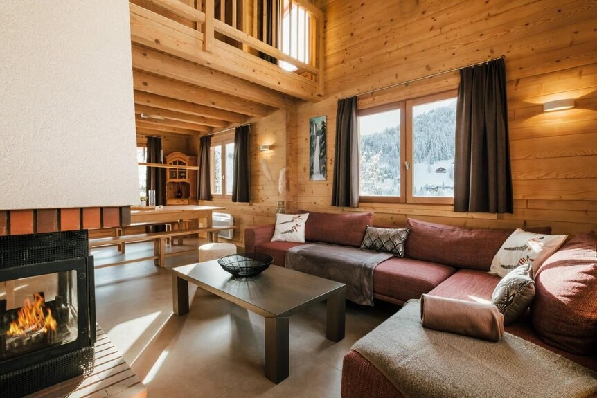 Chalet, Vue Montagne, Balcon, Cheminée Ou Poêle à Bois, Parking, Télévision, Casier à Ski, 126m² - La Clusaz