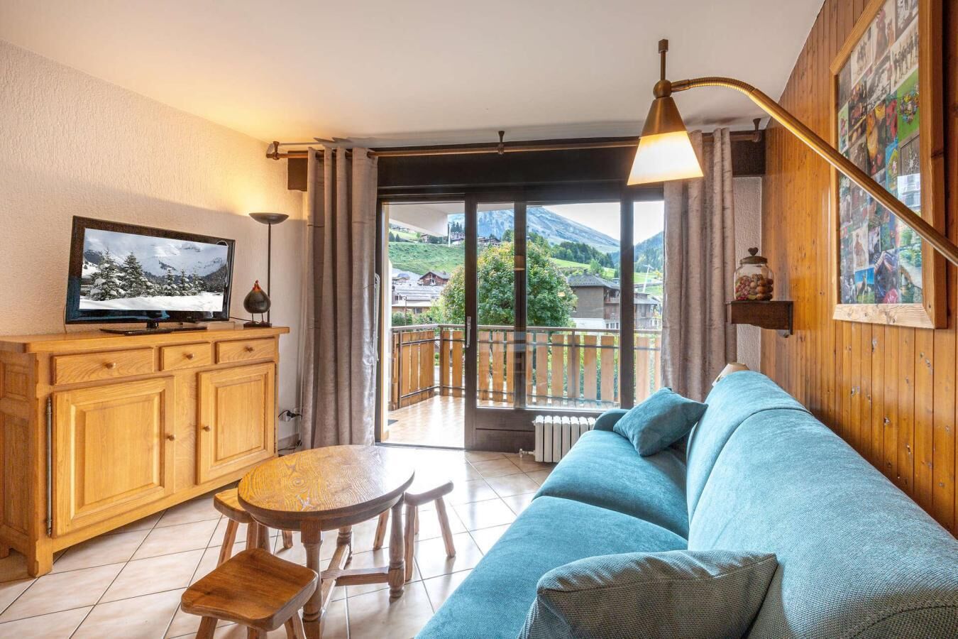 À 200m Des Pistes De Ski, Rez-de-chaussée, Balcon, Télévision, Casier à Ski, 37m², La Clusaz - La Clusaz