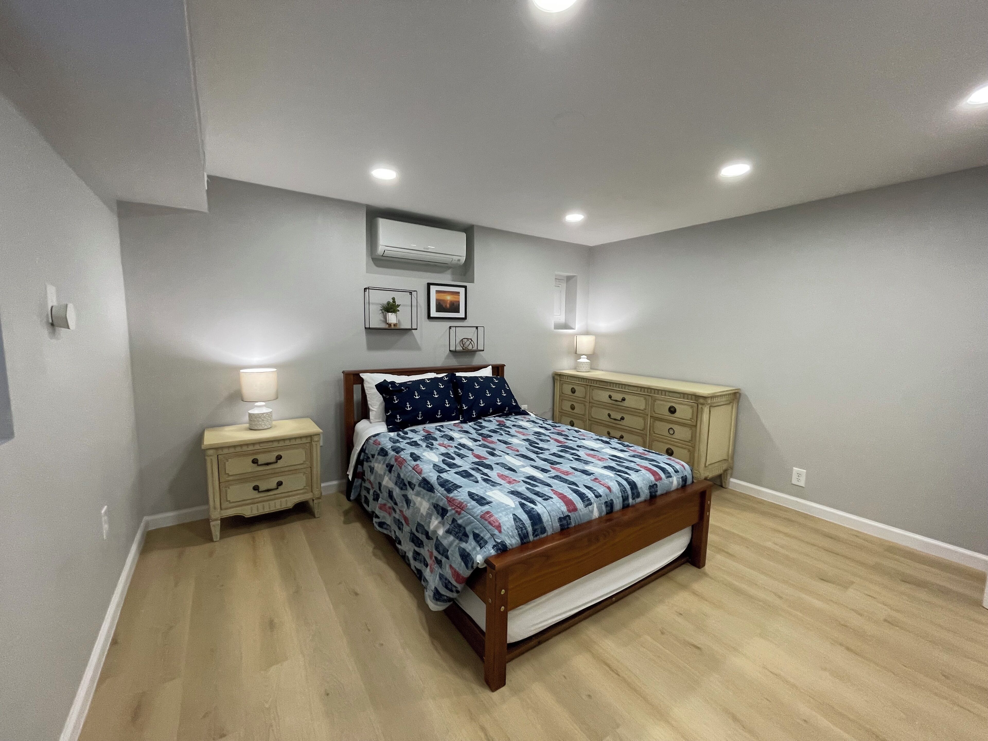 Apartment At The Bowl - Edmonds, WA