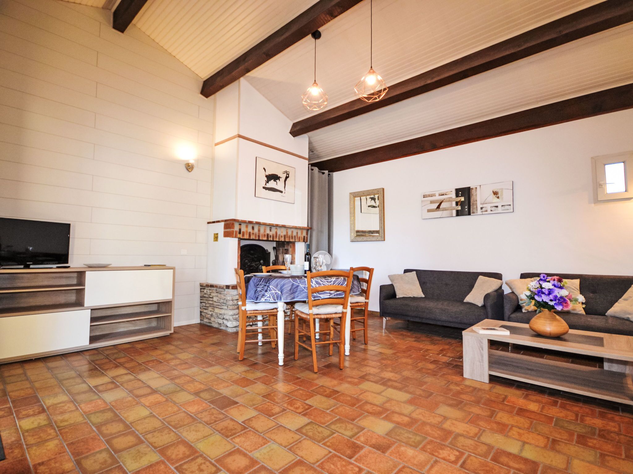 Le Real By Interhome - L'Isle-sur-la-Sorgue