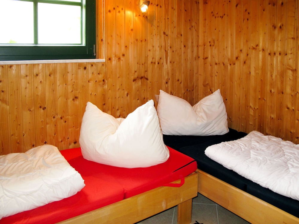 Melüh I By Interhome - Rügen