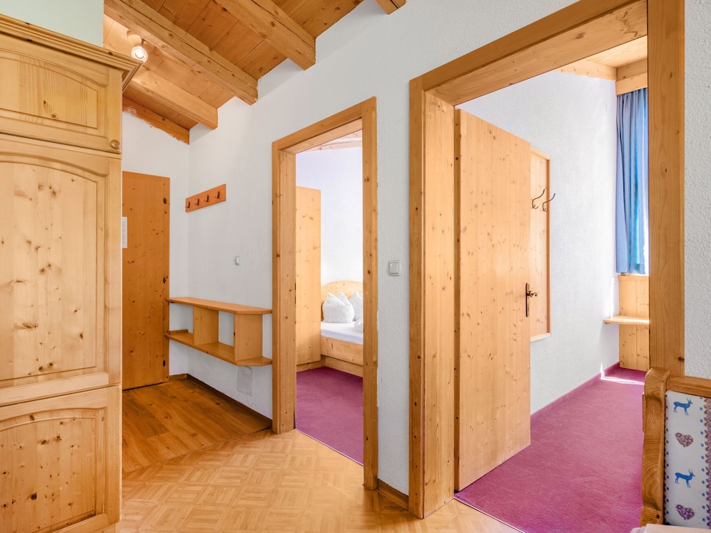 Apartment Nadine By Interhome - Obergurgl
