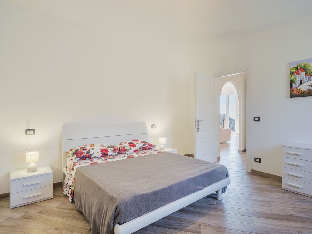 Sorvegallo By Interhome - Sestri Levante