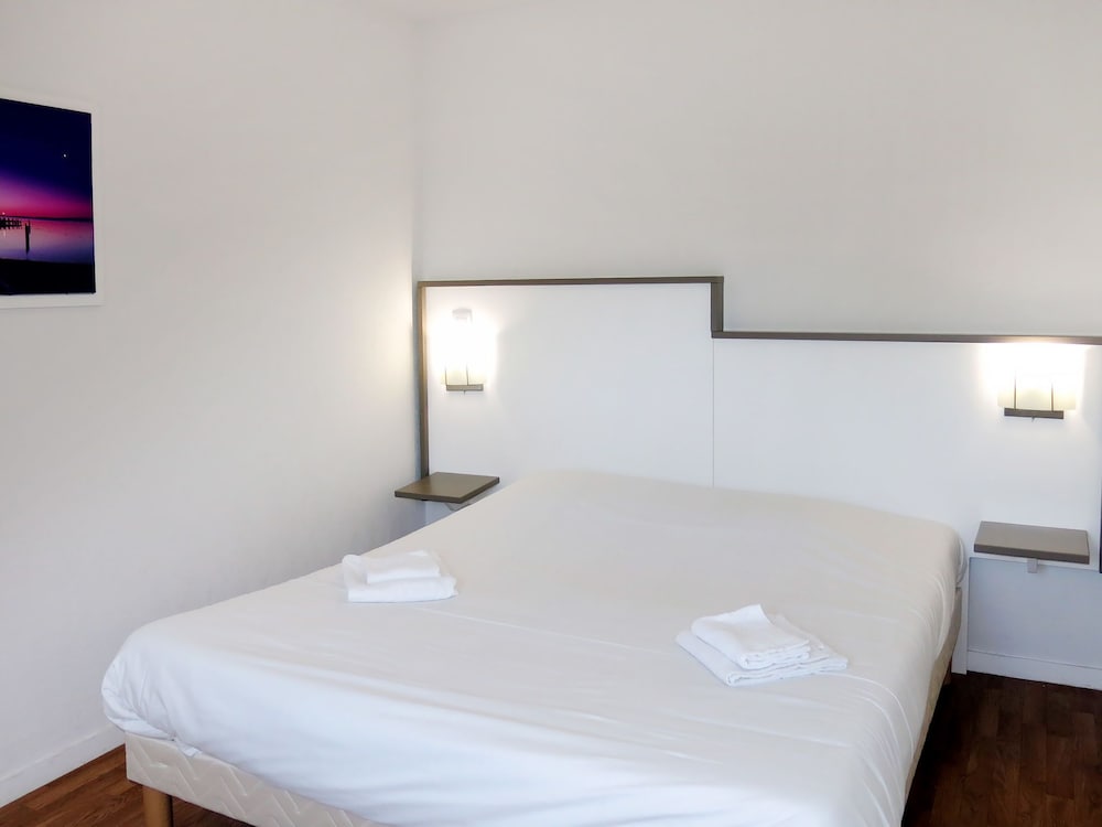 Le Domaine De La Corniche By Interhome - Auberville