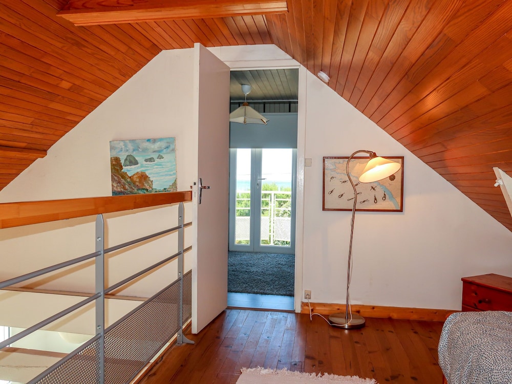 Balades Au Bord De L'eau By Interhome - Plozévet