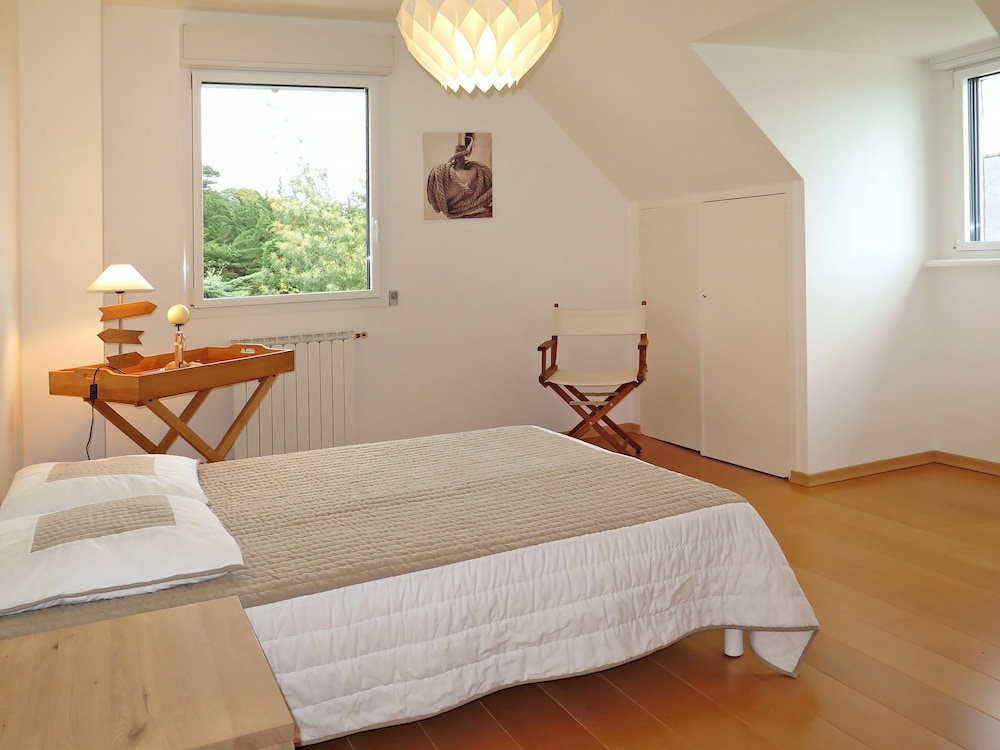 Etoile De Mer By Interhome - Erquy