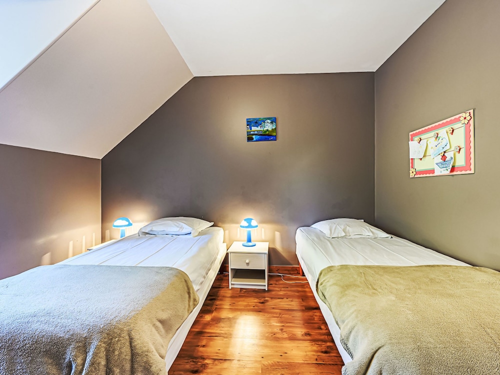 Ar Mimoza By Interhome - Mériadec