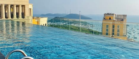Piscina externa