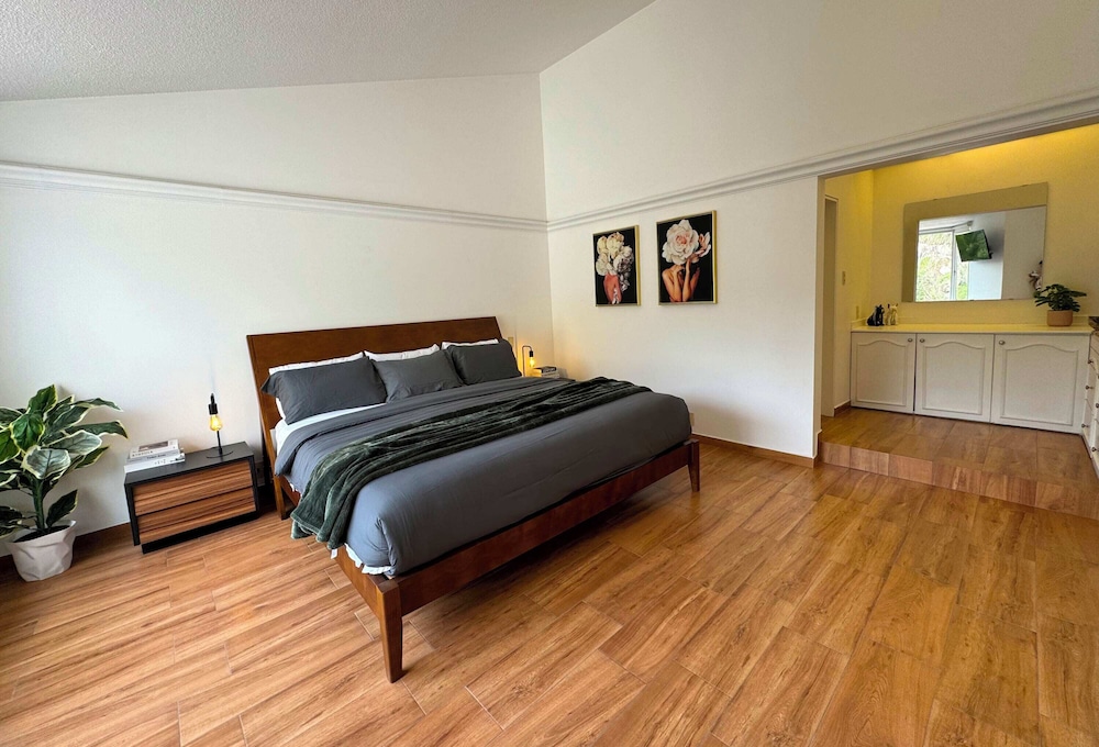 Perfect For Groups, Large Garden, Exclusive Suburb - Naucalpan de Juárez
