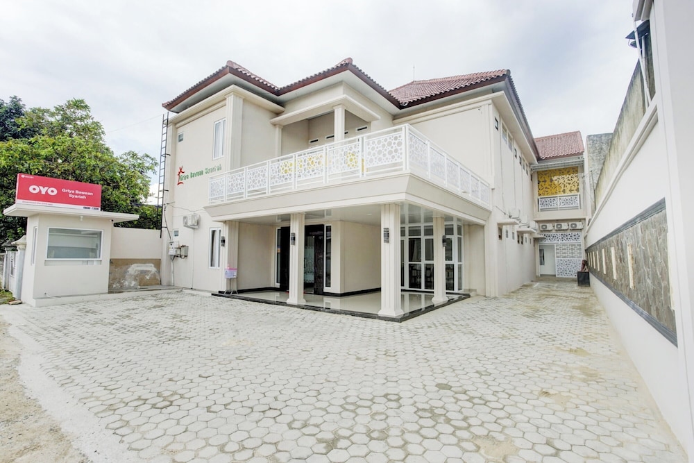 Hotel O Sukarame Near Imanuel Hospital Way Halim Formerly Hotel Griya Bawean - Bandar Lampung