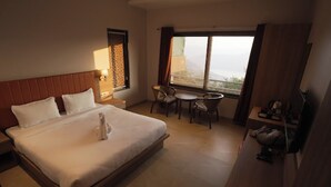 Quarto executivo, ao lado da montanha | Wi-Fi de cortesia, roupa de cama