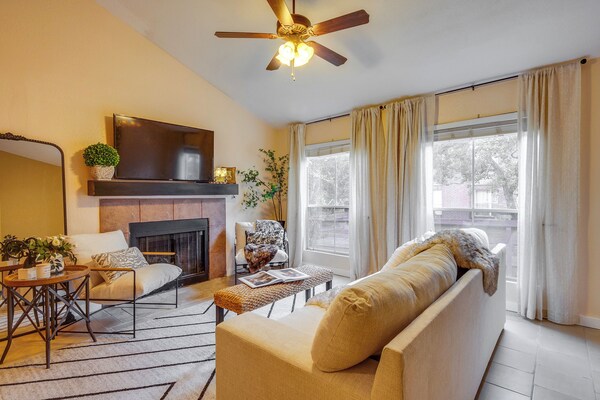 College Station Gem W/ Pool Access Near University - Texas