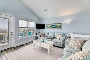 Casa, 4 quartos | Área de estar