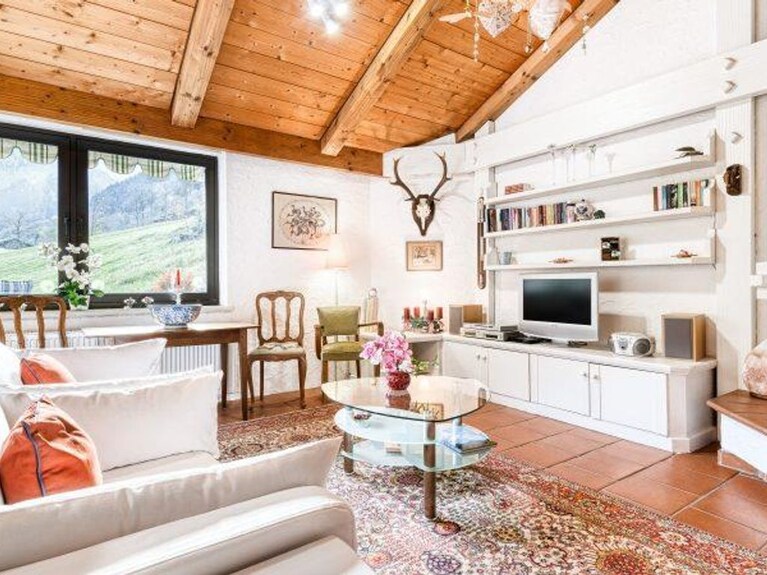 Chalet Zentral Bach By A-appartments - Holiday Apartment - Brandnertal