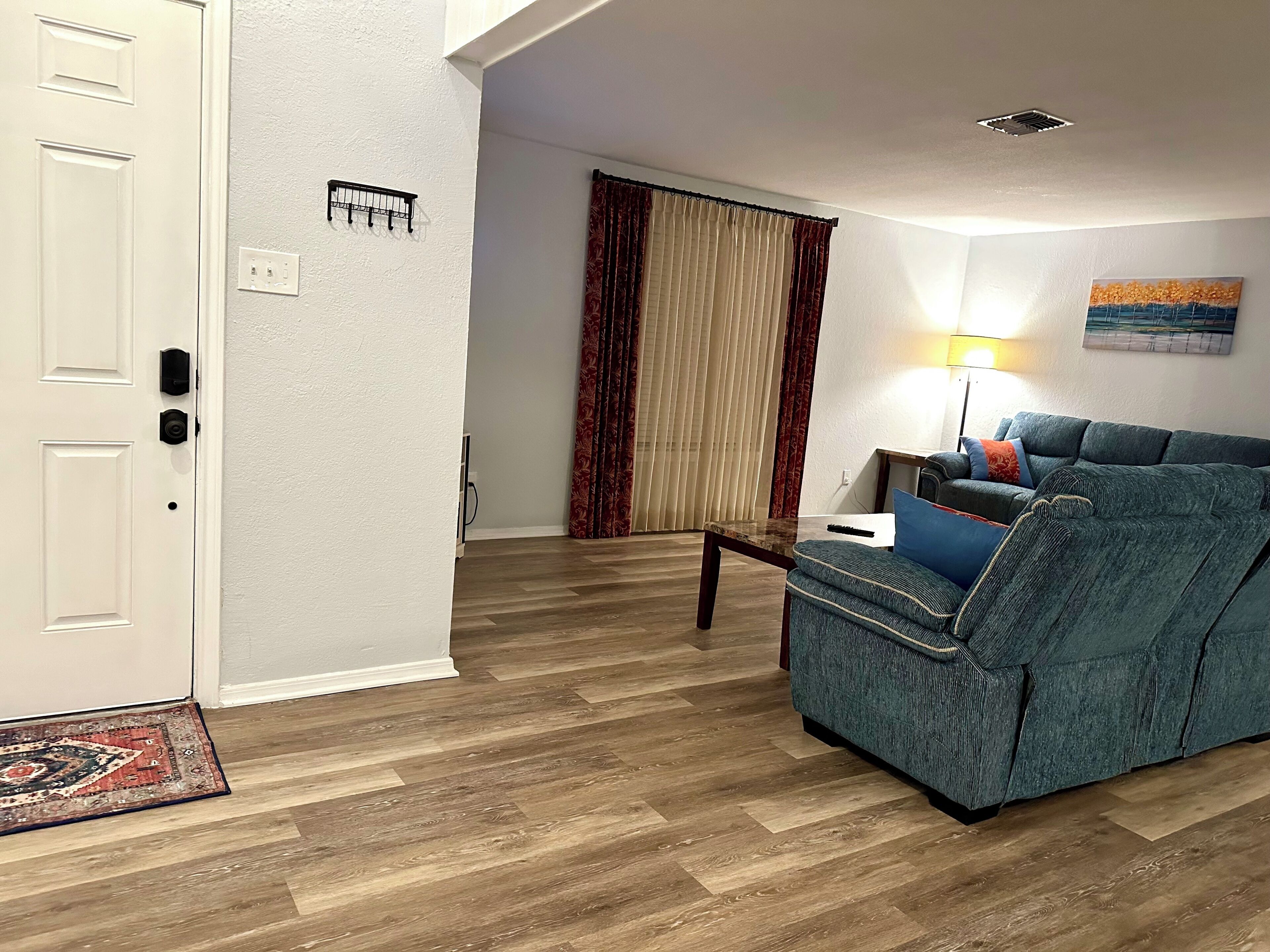 Spacious 3-bedroom Home With Ac & Wifi In A Excellent Location In Corpus Christi - North Padre Island