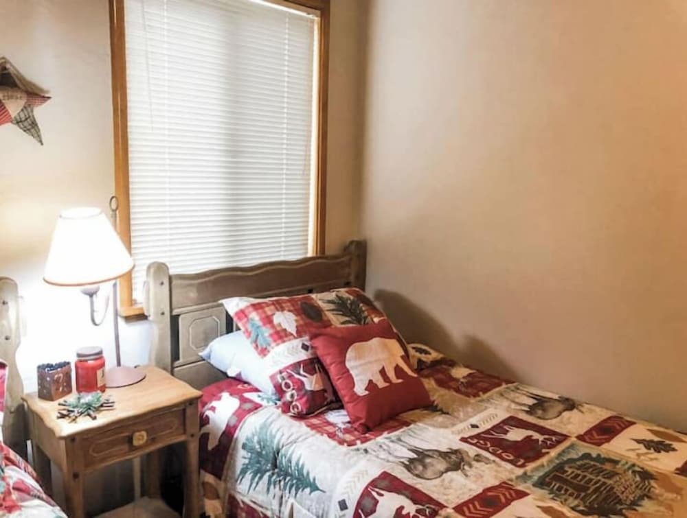 Gorgeous A Frame In Bls ~ Cozy Stay Near Bear Valley & Murphys, With Pool Access - Murphys, CA