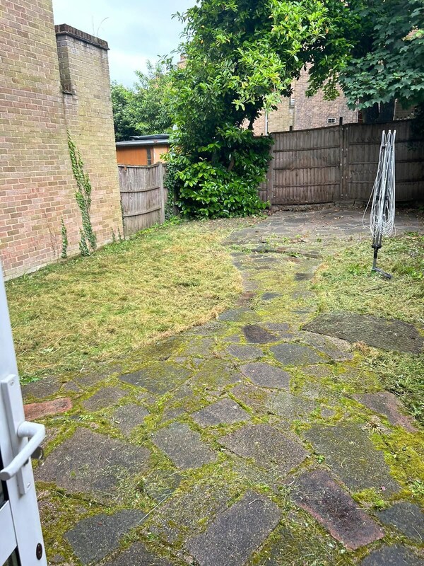 Cozy 2-bed Garden Flat, Wembley - Edgware