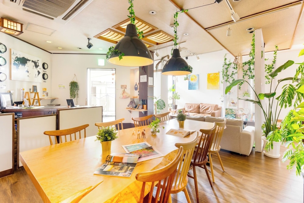 This Guesthouse Has A Living Room And Four Bedrooms And Can Be Rented Exclusively For Your Group / Nara Nara - Nara