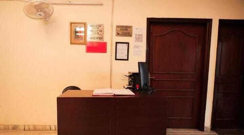 Hotel Green Villa Stay - Ghaziabad