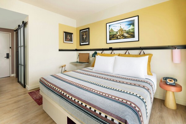 Moxy Allentown Downtown - Allentown, PA