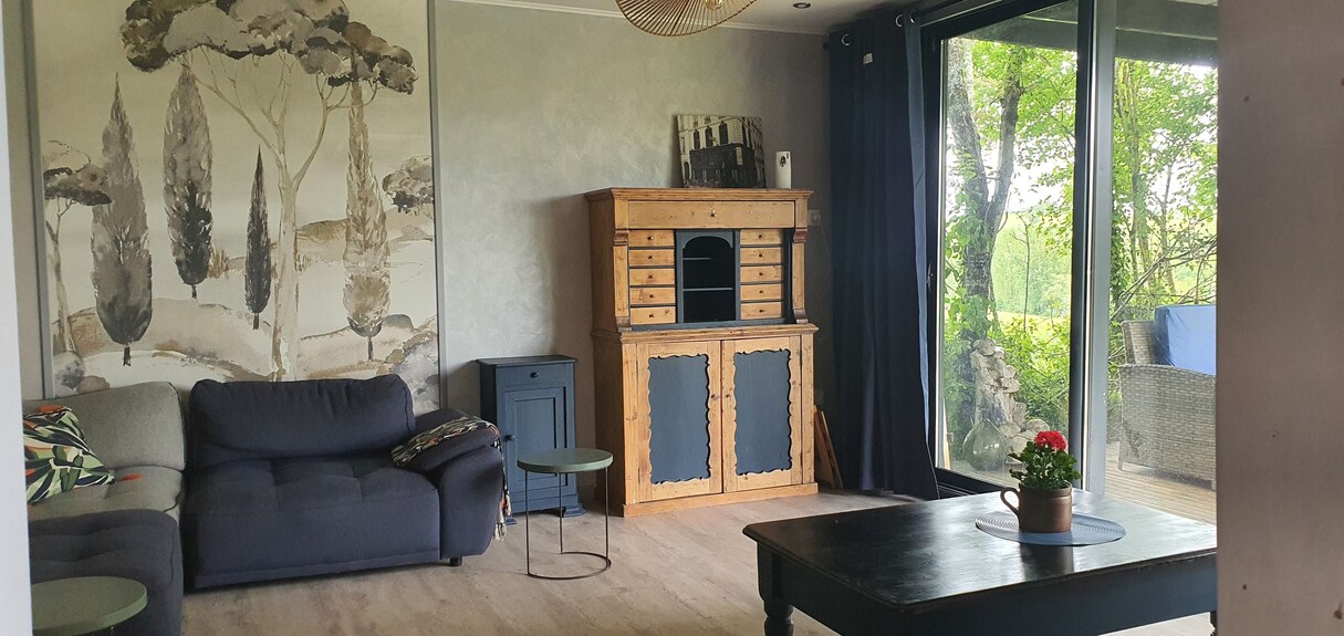 Mobile-gite 6 Persoons Zeer Prive Met Groot Terras En Uitzicht Op Het Meer - Caussade