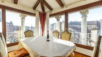 Apartamento | 4 quartos