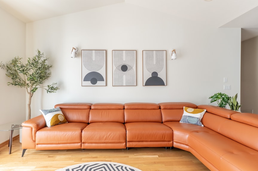 Luxury Home | Reading & Game Room | Outdoor Dining By Redawning - Bellingham, WA