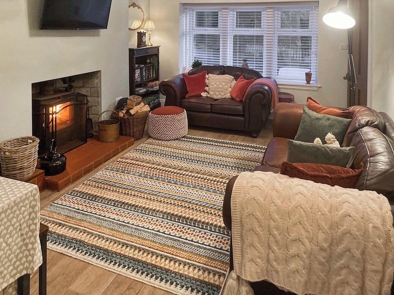 2 Bedroom Accommodation In Moniaive - Ayrshire