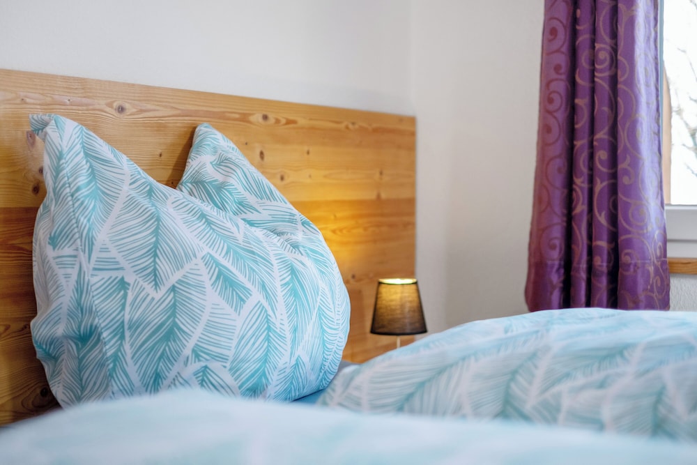 Ferienwohnung 2 Personen' Mit Gemeinschaftsgarten, Balkon Und Wi-fi - Hornberg